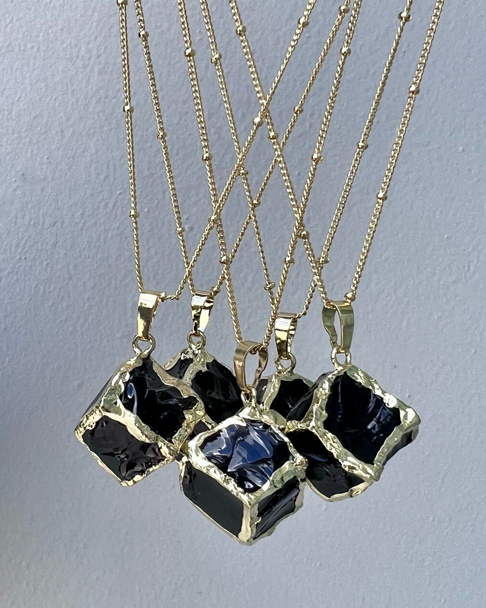 OBSIDIAN CUBE – TierraBella