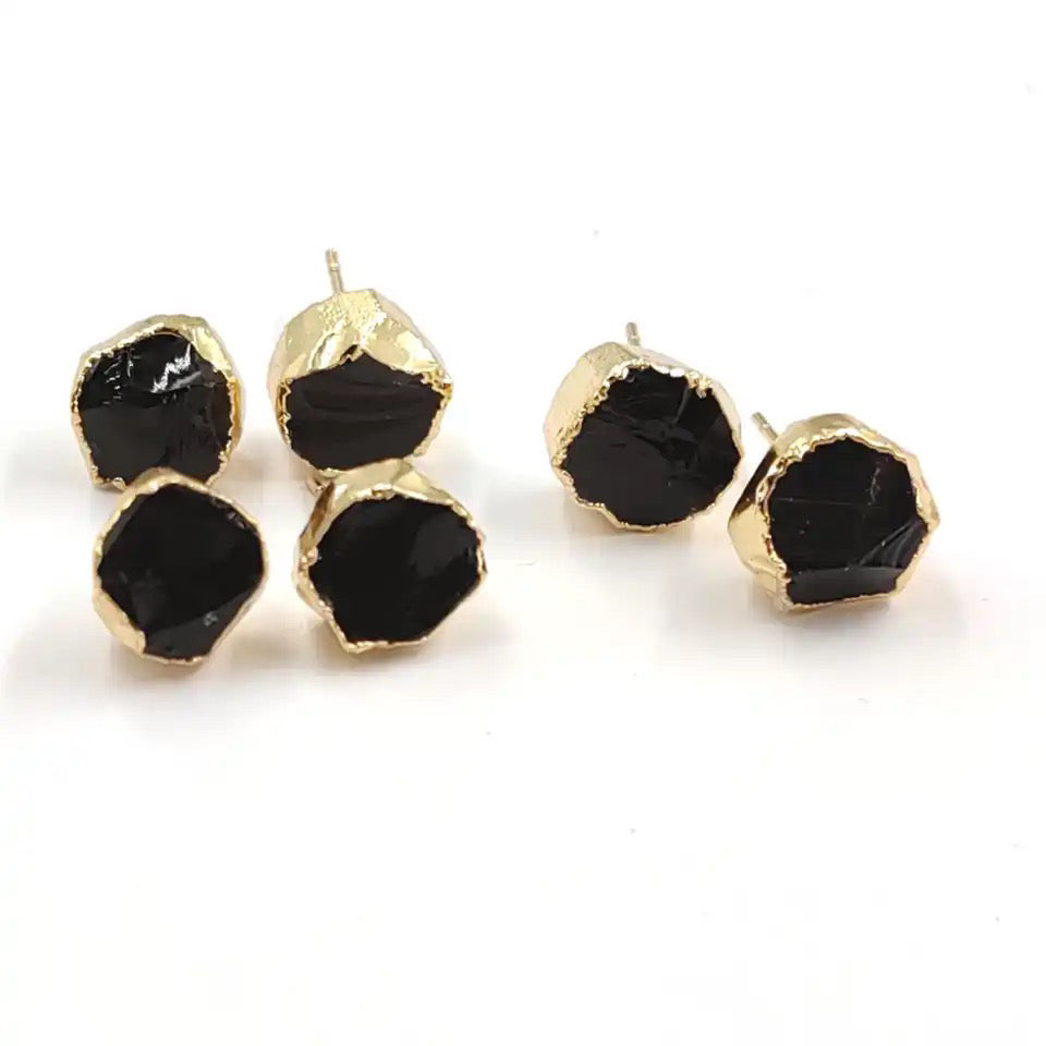 OBSIDIAN STUD – TierraBella